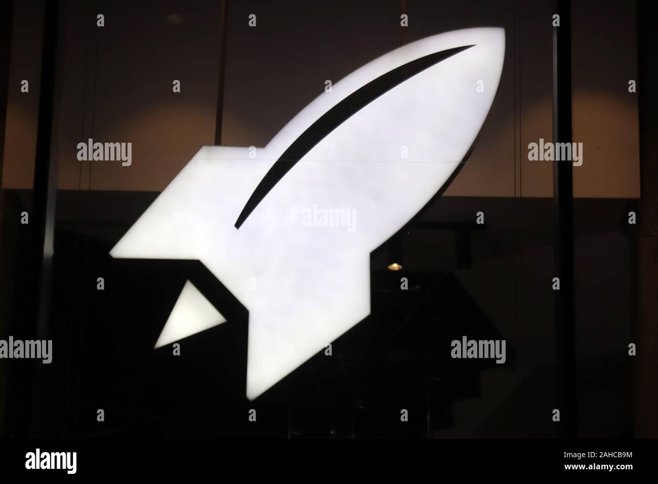 Logo razzo immagini e fotografie stock ad alta risoluzione - Alamy