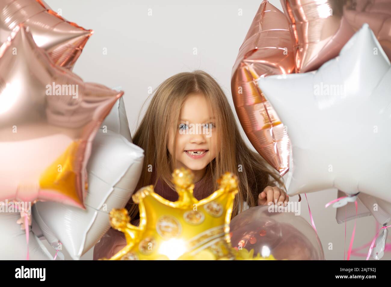 Faccia senza bocca immagini e fotografie stock ad alta risoluzione - Alamy