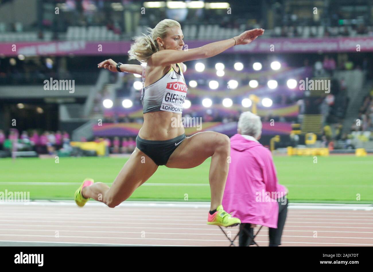 Kristin gierisch immagini e fotografie stock ad alta risoluzione - Alamy