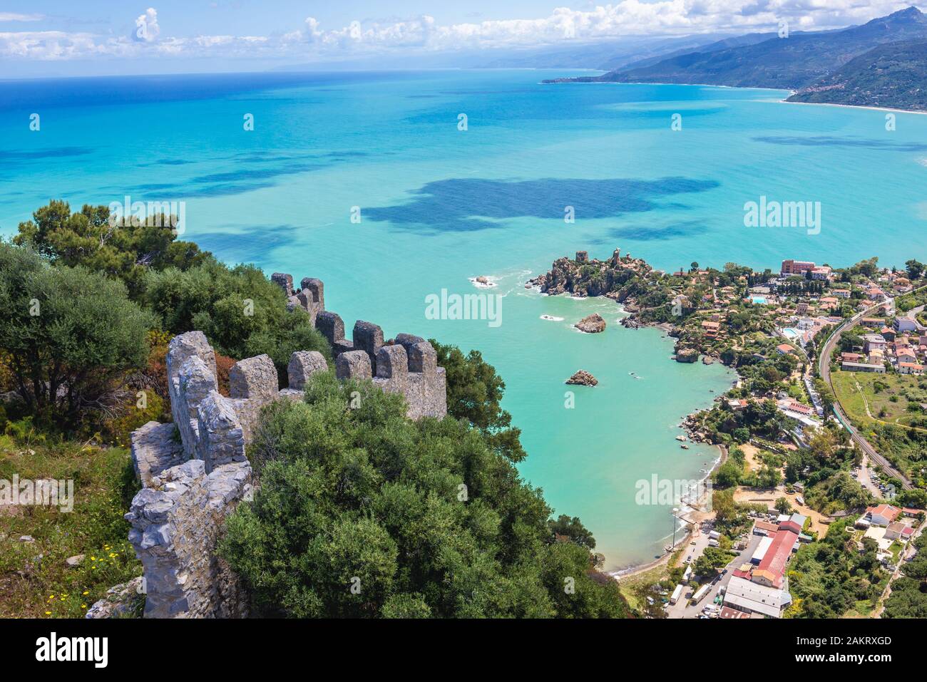 Castello di cefalu immagini e fotografie stock ad alta risoluzione - Alamy