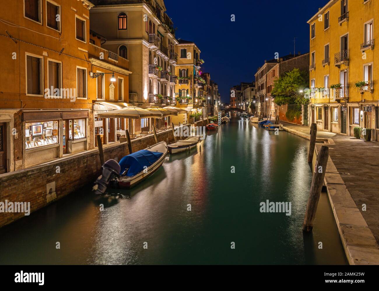 Notte di venezia immagini e fotografie stock ad alta risoluzione - Alamy