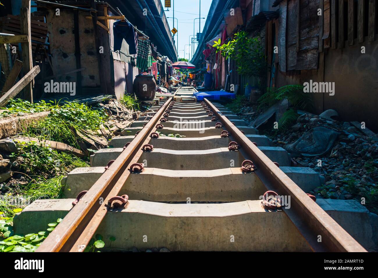 Slums bangkok thailand immagini e fotografie stock ad alta risoluzione ...