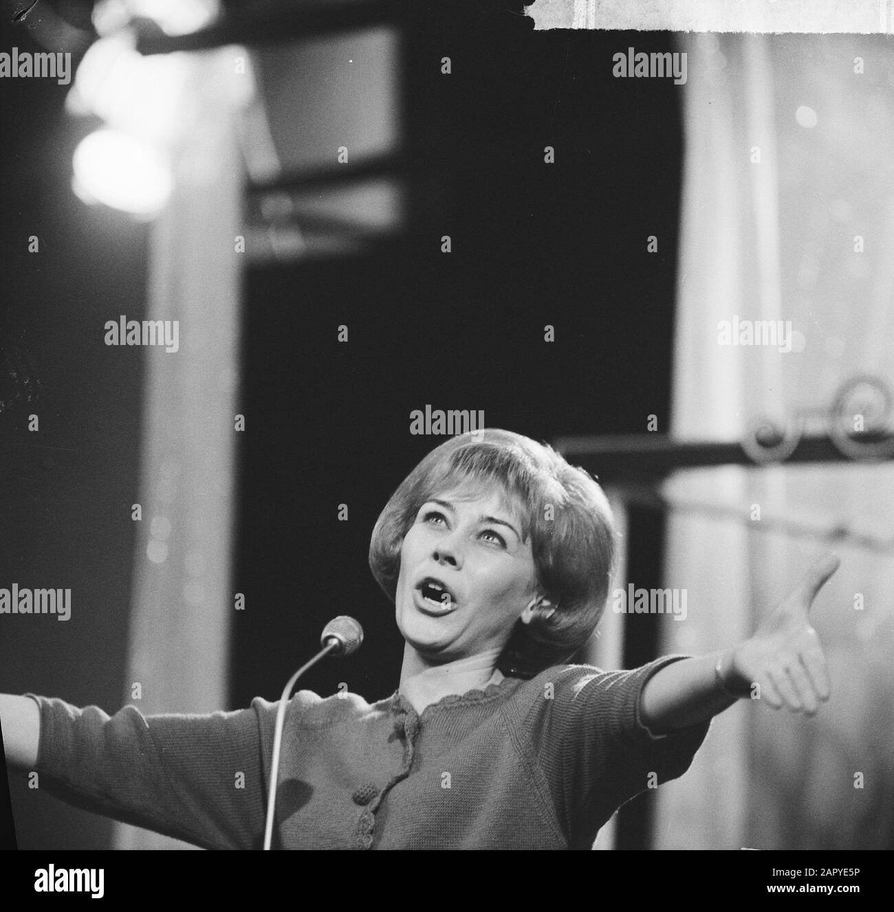 Connie vandenbos immagini e fotografie stock ad alta risoluzione - Alamy