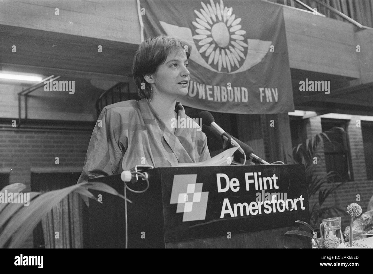 Eletta maria van veen immagini e fotografie stock ad alta risoluzione ...