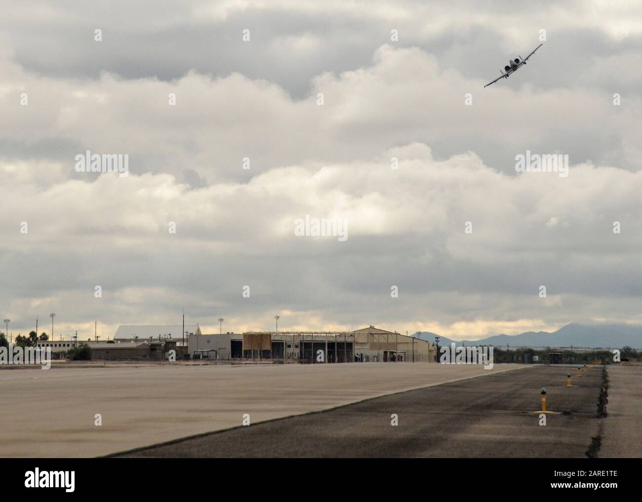 Un'aeronautica statunitense A-10 Thunderbolt II, assegnata al team ...