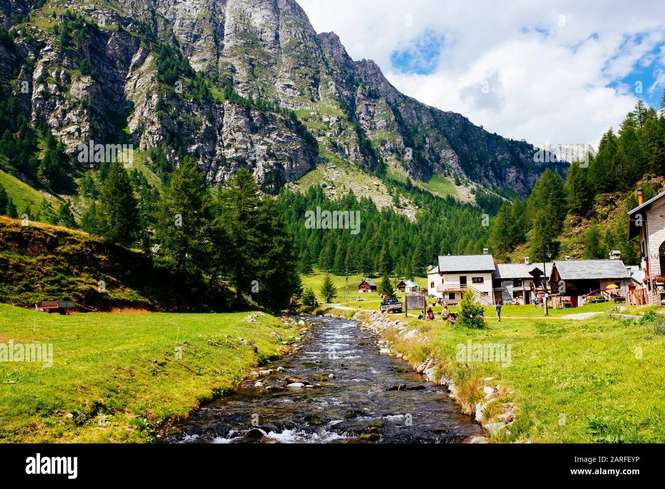 Crampiolo village immagini e fotografie stock ad alta risoluzione - Alamy