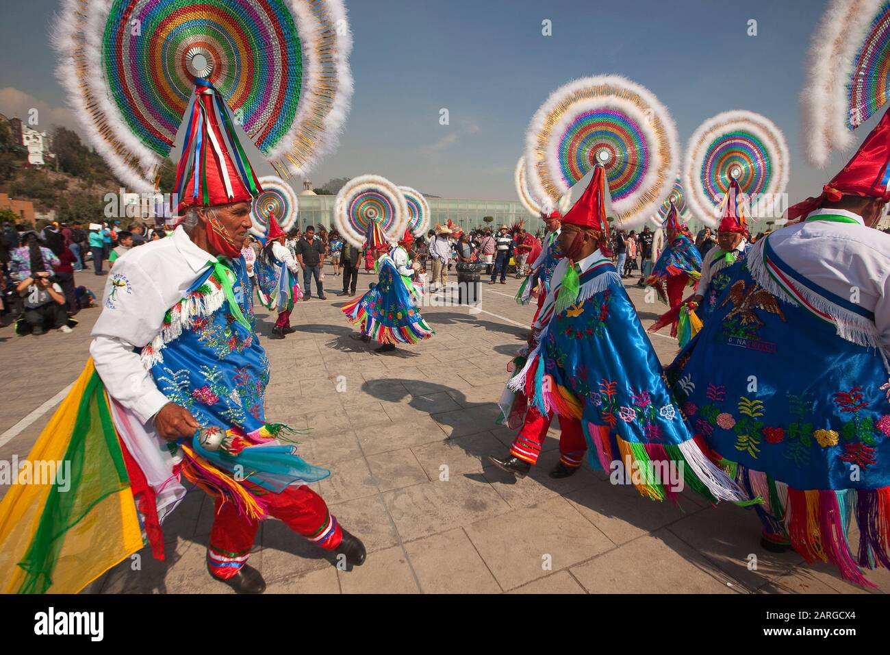 Signora indigena immagini e fotografie stock ad alta risoluzione - Alamy