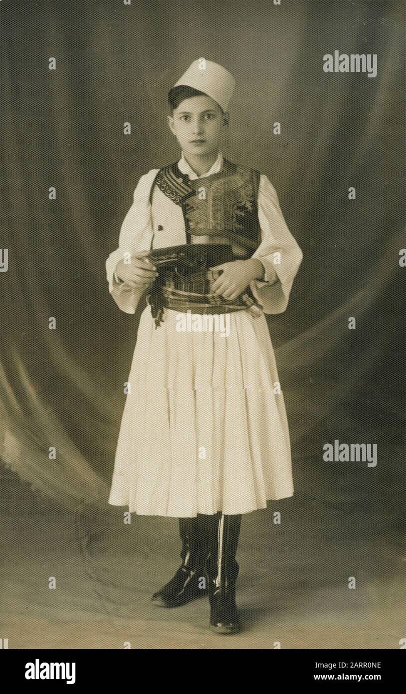 Abito tradizionale greco immagini e fotografie stock ad alta ...