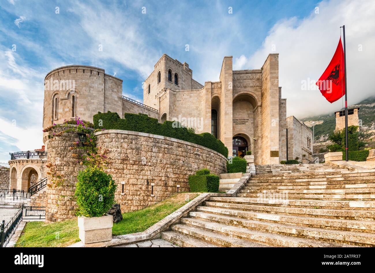 Skanderbeg museum kruja albania immagini e fotografie stock ad alta ...