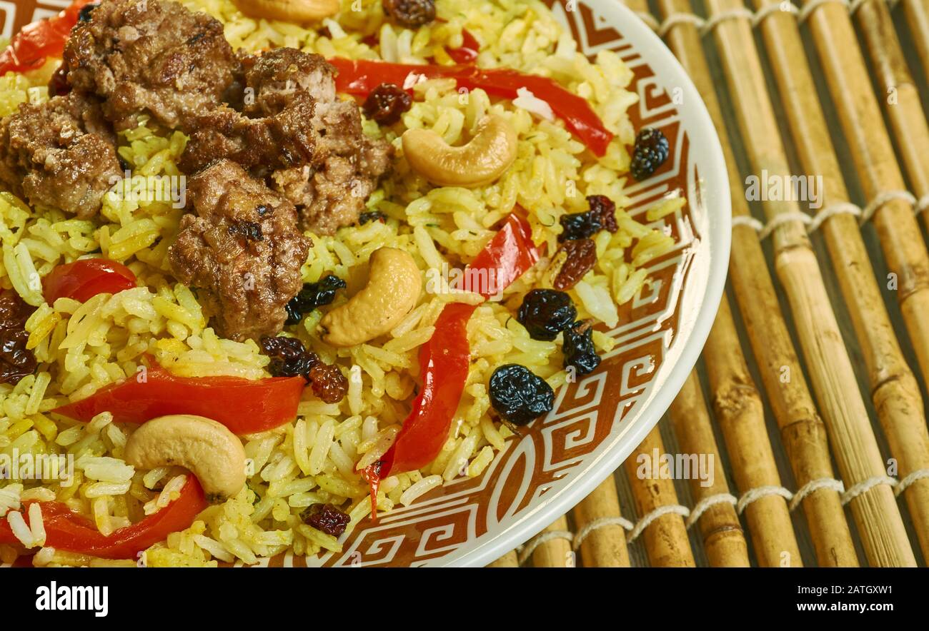 Bariis Iskukaris , piatto di riso somalo speziato Foto stock - Alamy