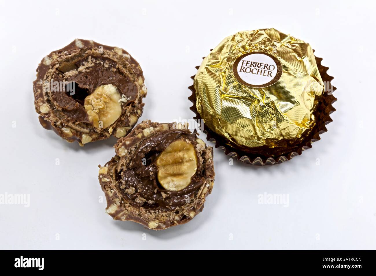 Cioccolato al latte ferrero rocher cioccolato immagini e fotografie ...