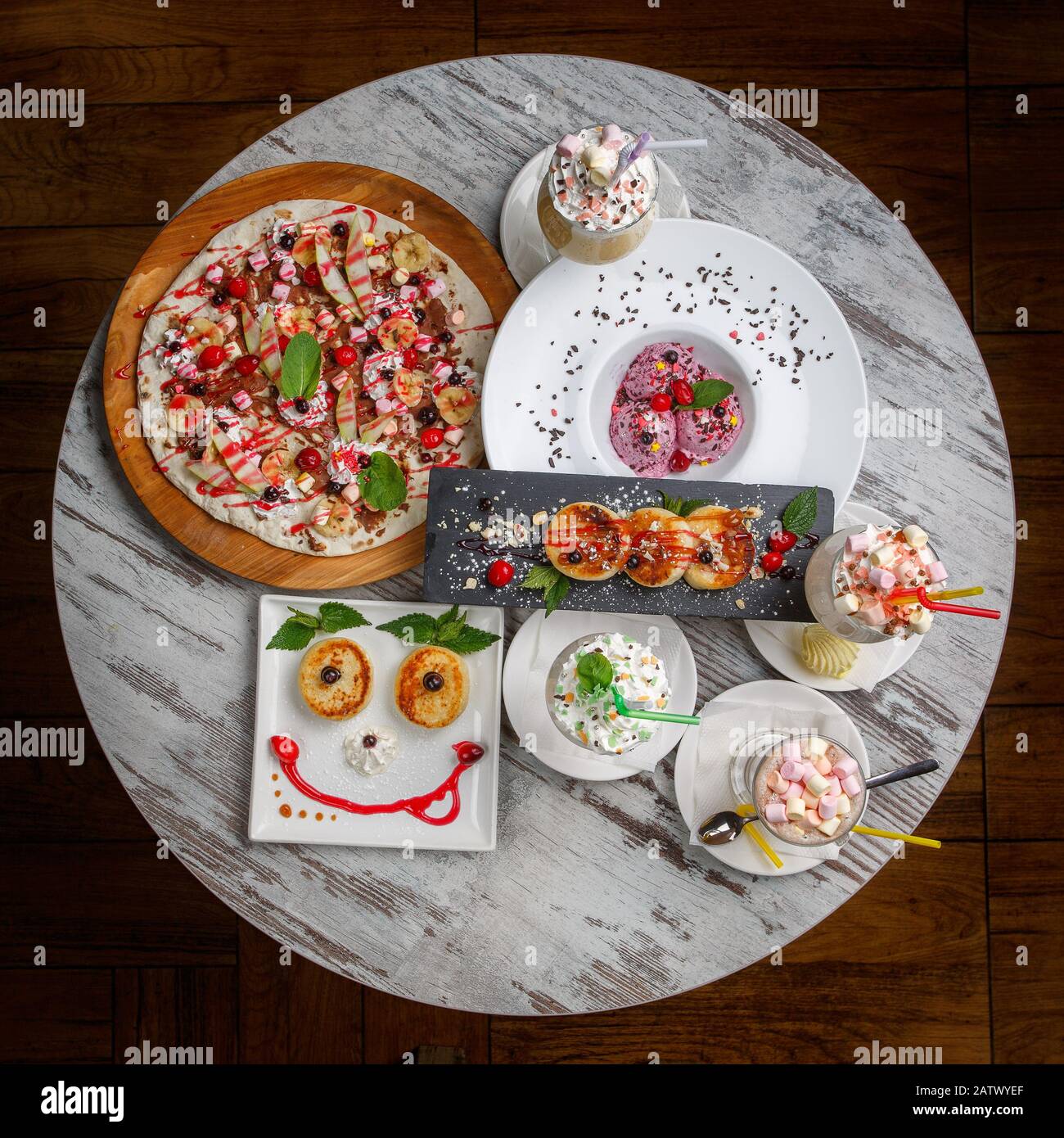 Ristorante Bar Cibo Immagini e Fotos Stock - Alamy