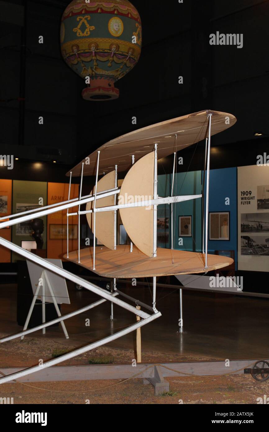 Mit dem original wright flyer immagini e fotografie stock ad alta ...