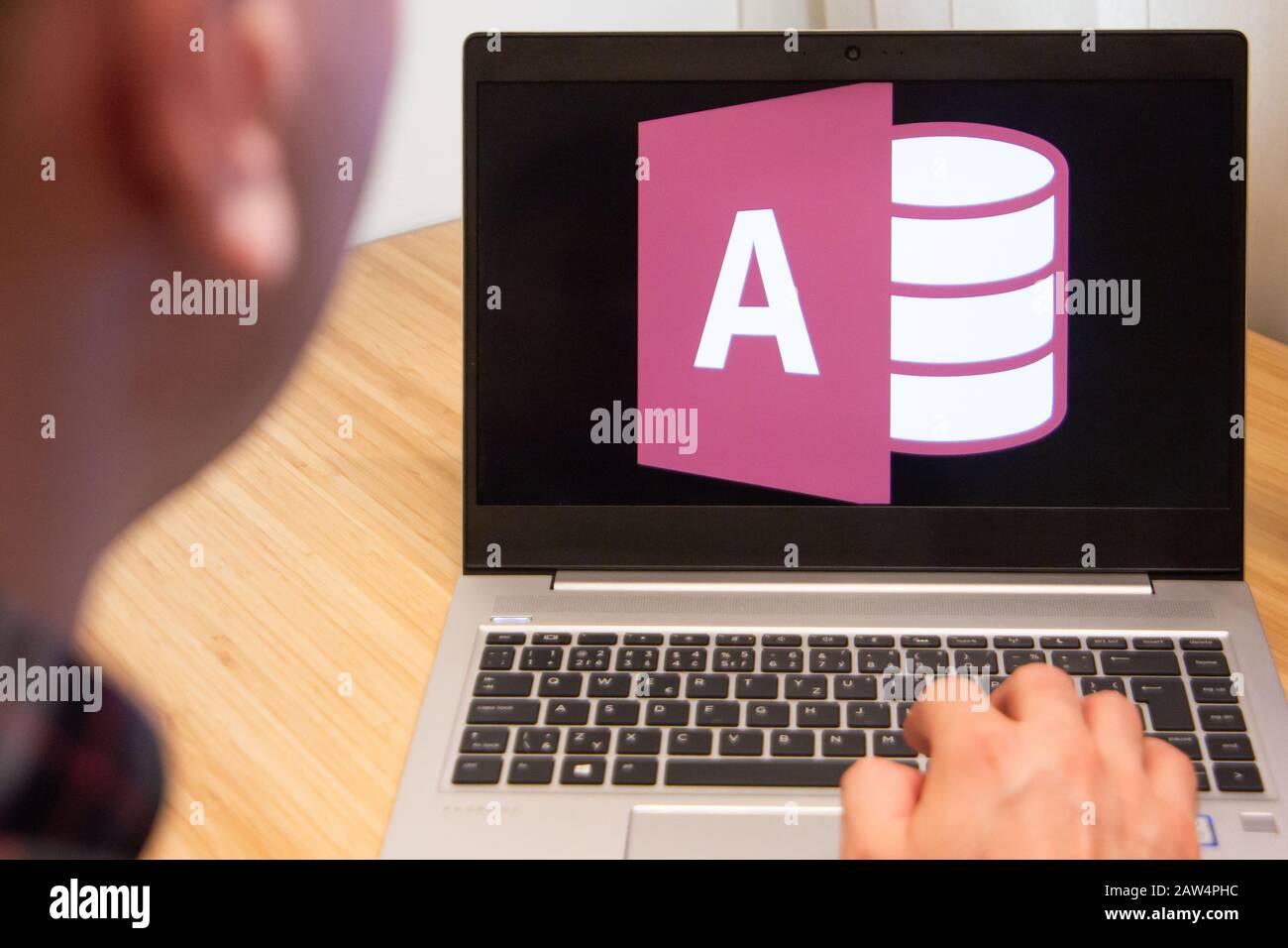 Software di accesso immagini e fotografie stock ad alta risoluzione - Alamy