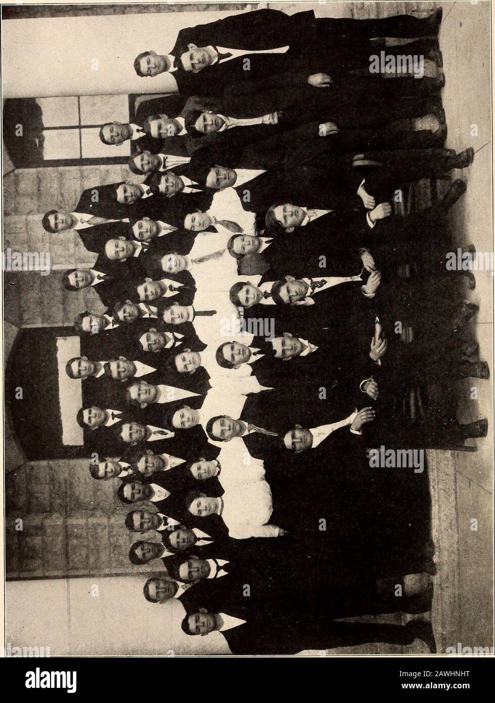 Sou'wester Annuario . 171. Sub5reshman Stall. I^* W* %2^* Miss Anglin ...