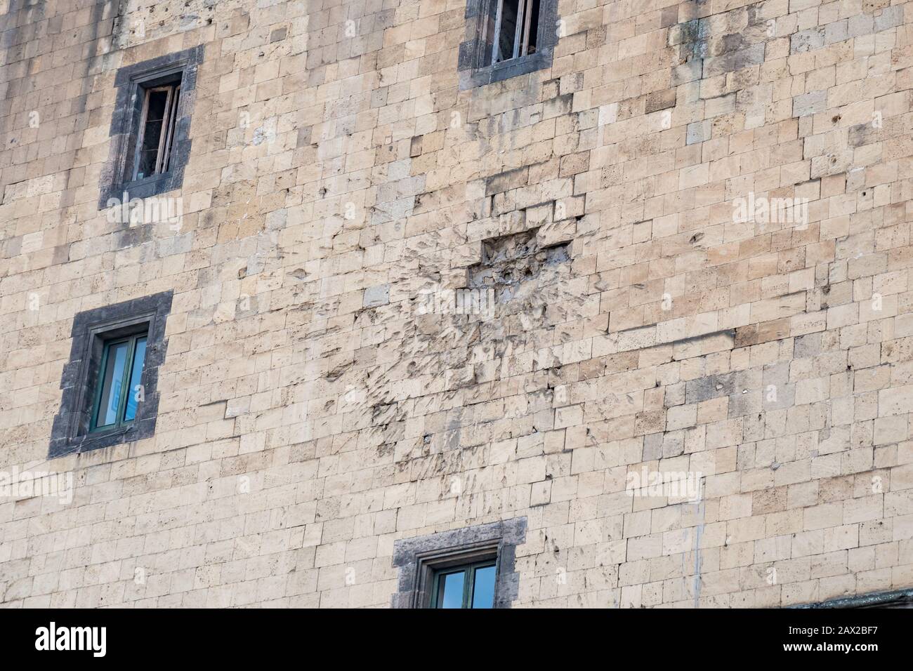 Maschio angioino immagini e fotografie stock ad alta risoluzione - Alamy