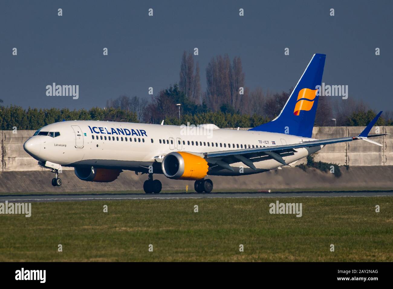 Boeing 737 ng immagini e fotografie stock ad alta risoluzione - Alamy