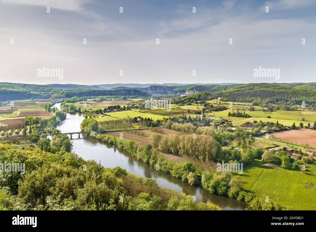 Valle della dordogna immagini e fotografie stock ad alta risoluzione ...