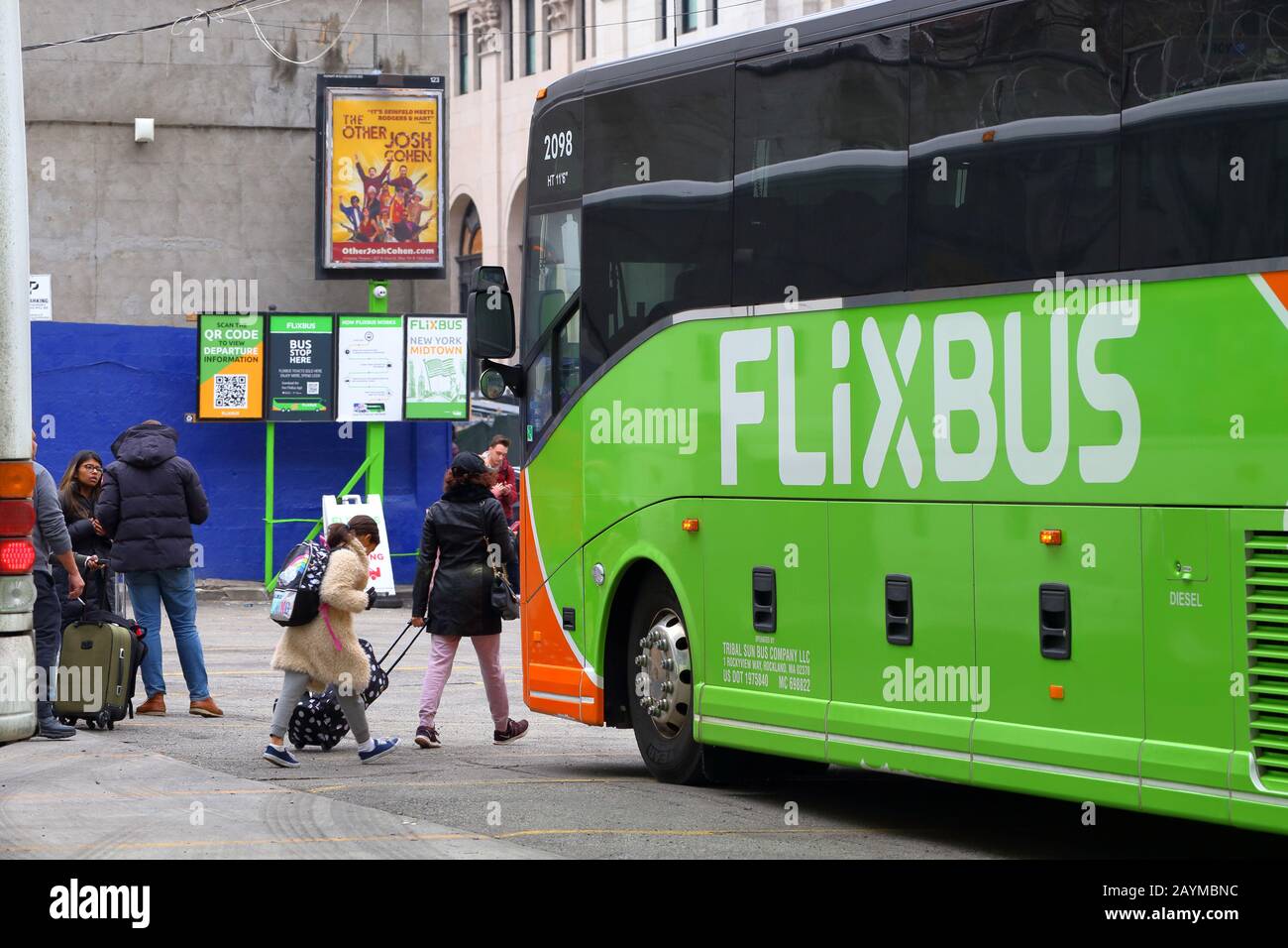 Fermata dell'autobus flixbus immagini e fotografie stock ad alta ...