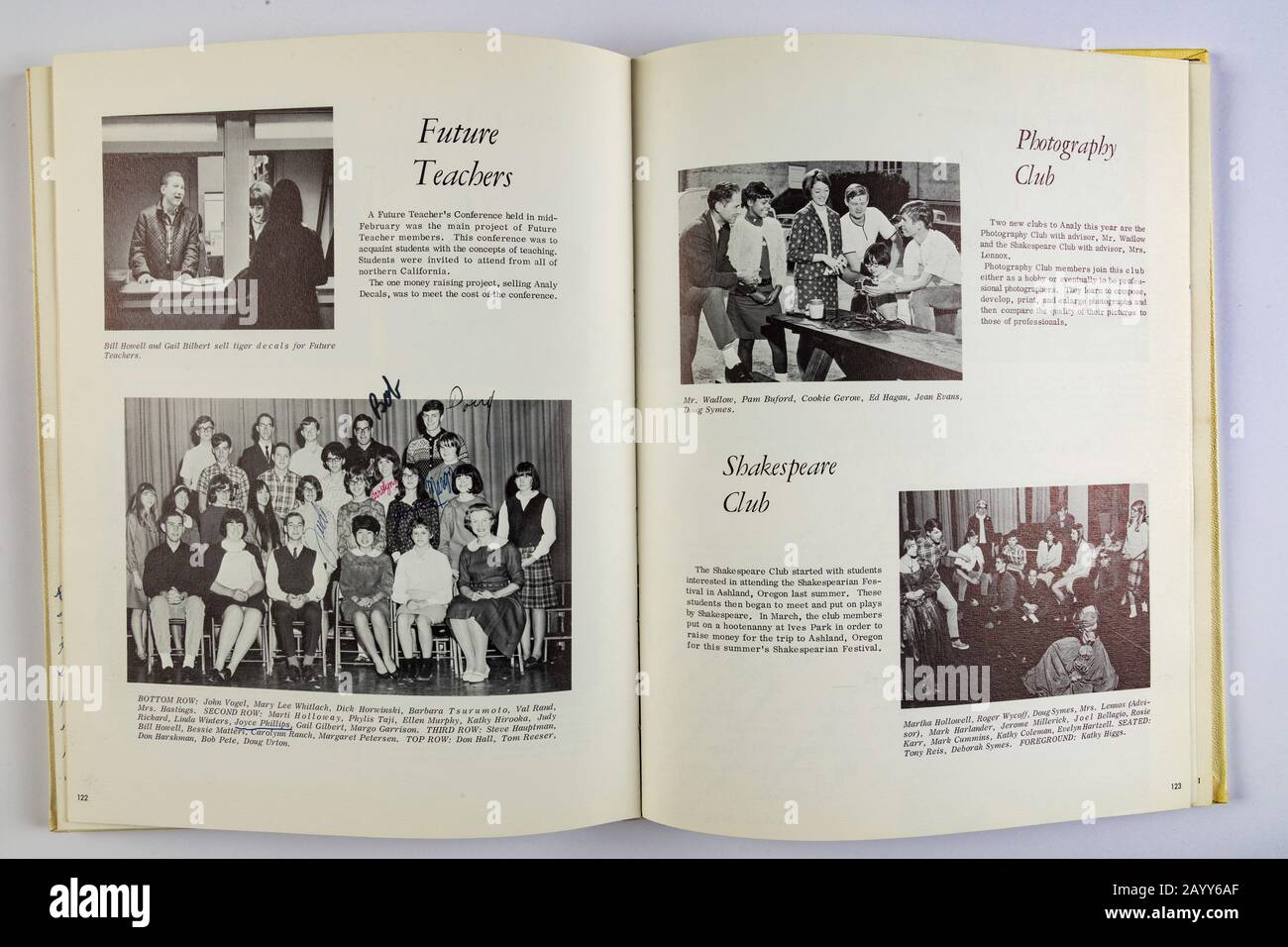 Annuario del liceo americano immagini e fotografie stock ad alta risoluzione - Alamy