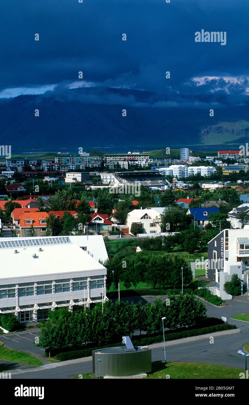 Panoramica islandese reykjavik immagini e fotografie stock ad alta ...