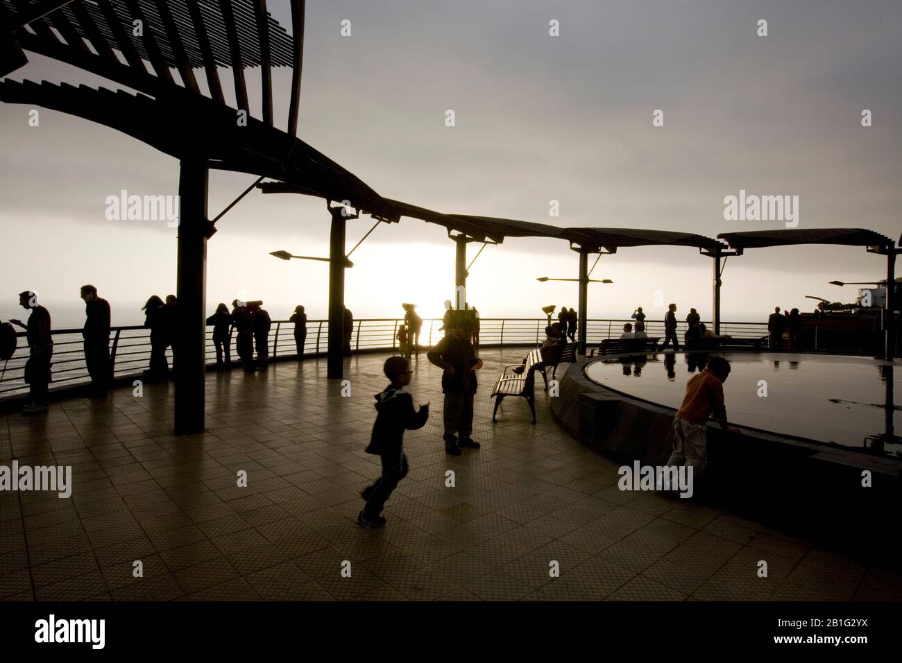 Larcomar mall lima immagini e fotografie stock ad alta risoluzione - Alamy
