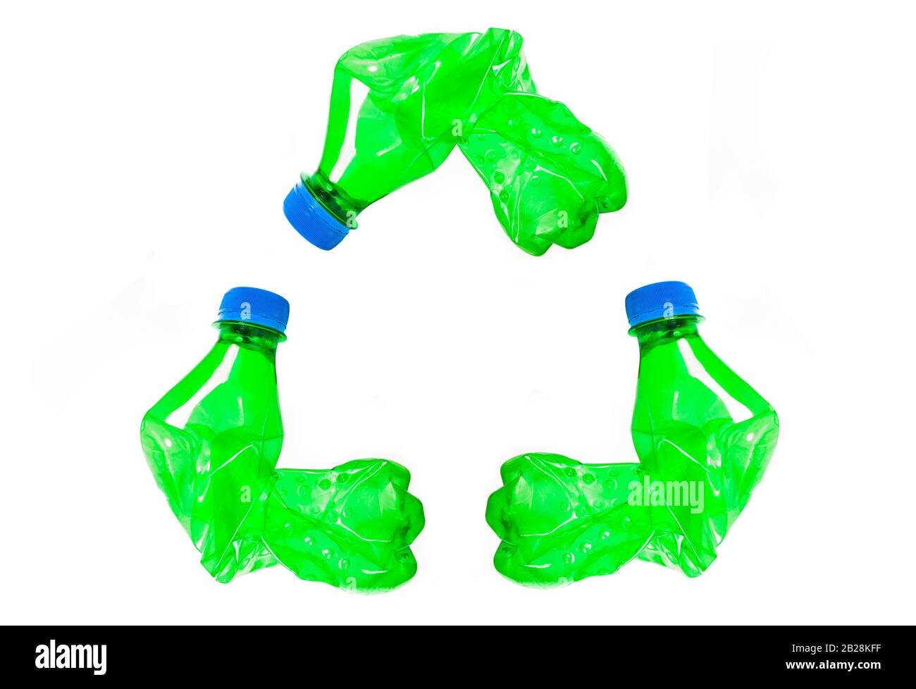 bottiglia di plastica verde come simbolo o segno di riciclo. eco ...