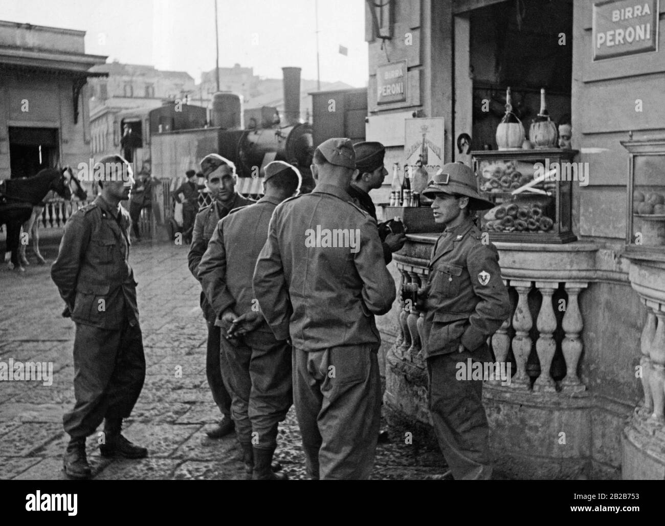 Dissero questi soldati italiani quando immagini e fotografie stock ad ...