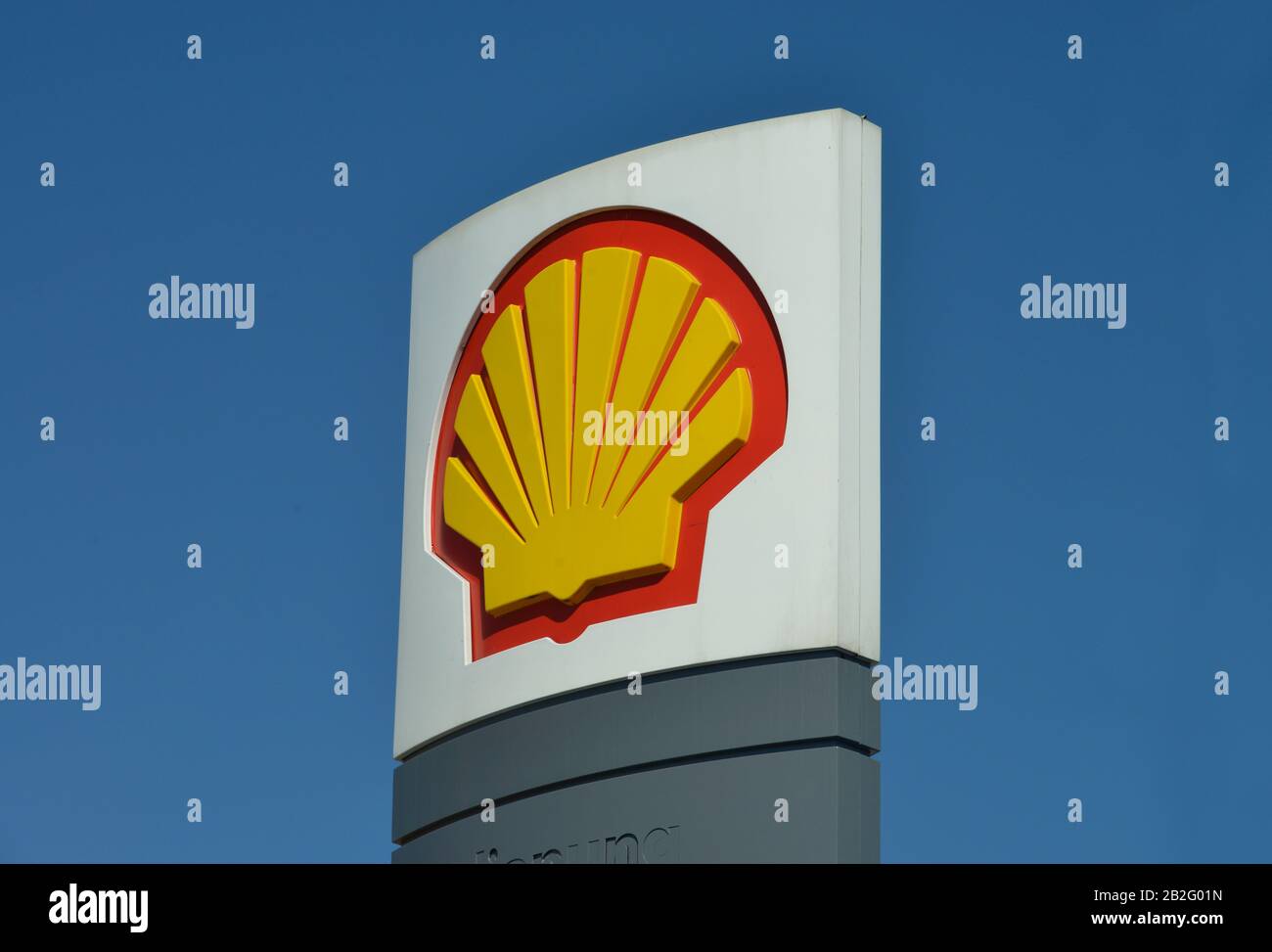 Shell tankstelle immagini e fotografie stock ad alta risoluzione - Alamy