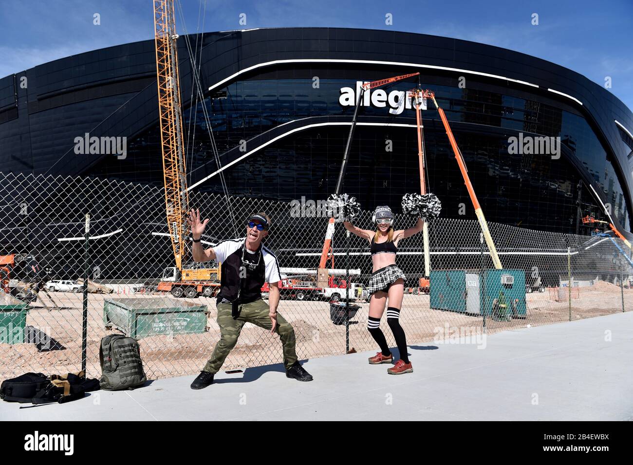 Las Vegas, Nevada, Stati Uniti. 6th Mar, 2020. Richard Lightowler (L) e ...