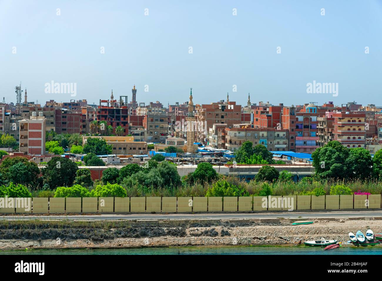 Suez canal ismailia immagini e fotografie stock ad alta risoluzione - Alamy