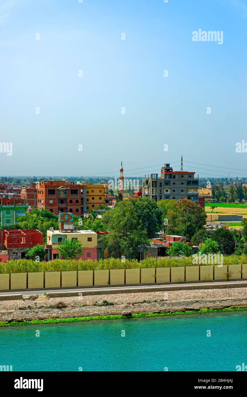 Suez canal ismailia immagini e fotografie stock ad alta risoluzione - Alamy
