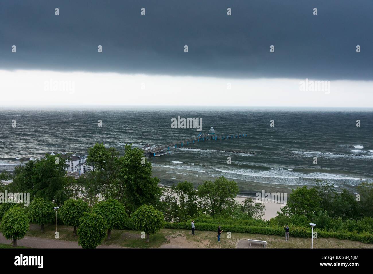 Arcus wolke immagini e fotografie stock ad alta risoluzione - Alamy