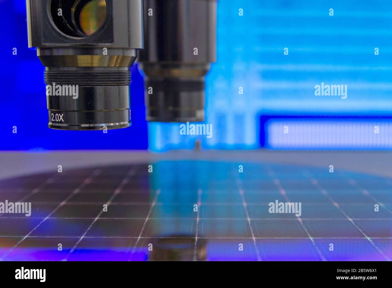 Silicon Wafer Chip Immagini e Fotos Stock - Alamy