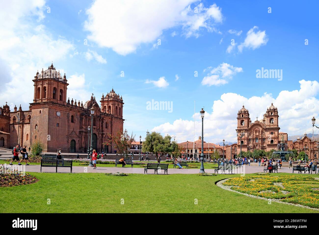 Il Centro storico di Cuzco con la Cattedrale di Cusco e la Chiesa di ...