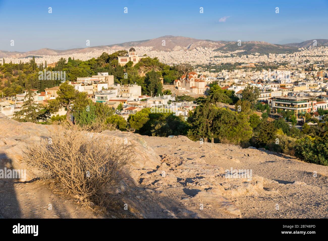 Atene antica collina pnice immagini e fotografie stock ad alta ...