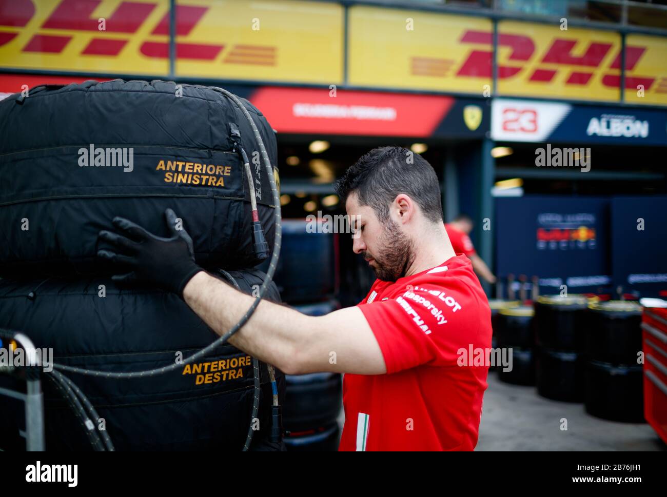 Mechanics scuderia ferrari f1 team immagini e fotografie stock ad alta ...