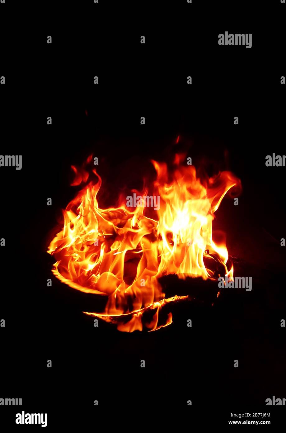 Volantino di fuoco immagini e fotografie stock ad alta risoluzione - Alamy