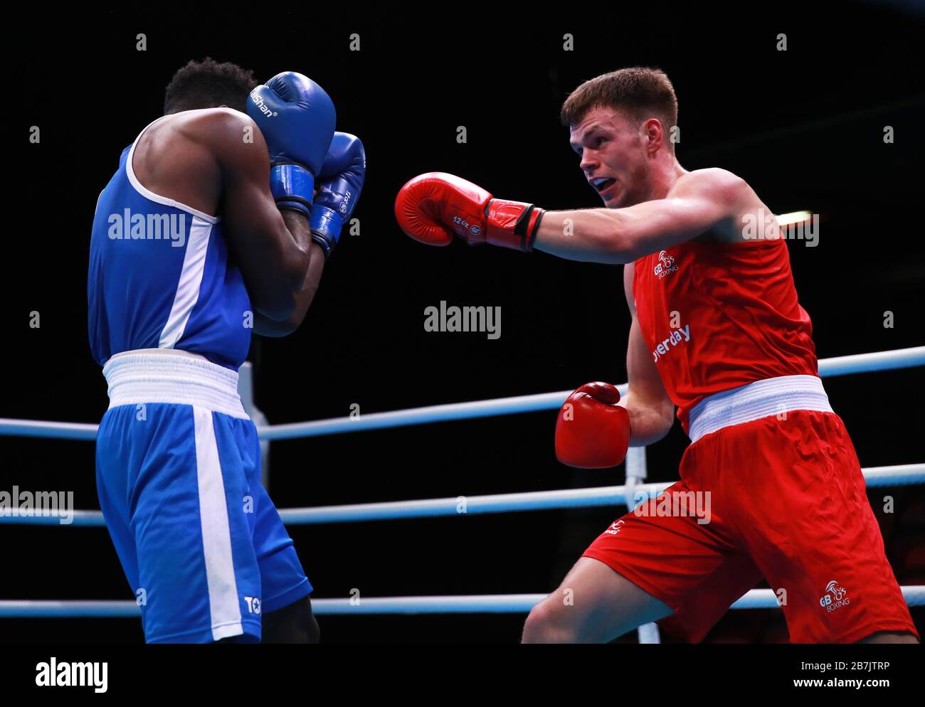 Boxing road to tokyo 2020 qualificazione olimpica immagini e fotografie ...
