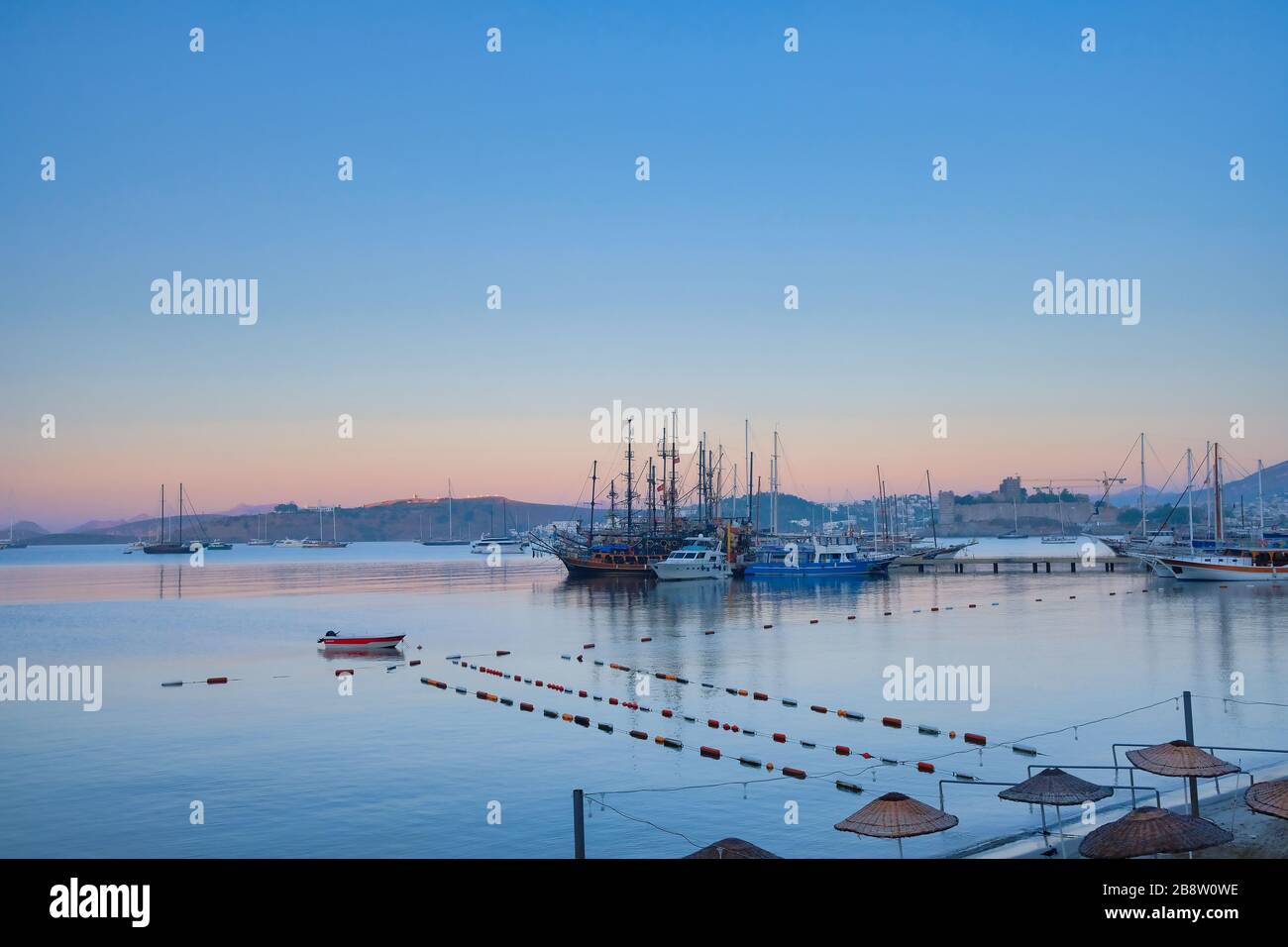 Spiaggia di bodrum immagini e fotografie stock ad alta risoluzione - Alamy