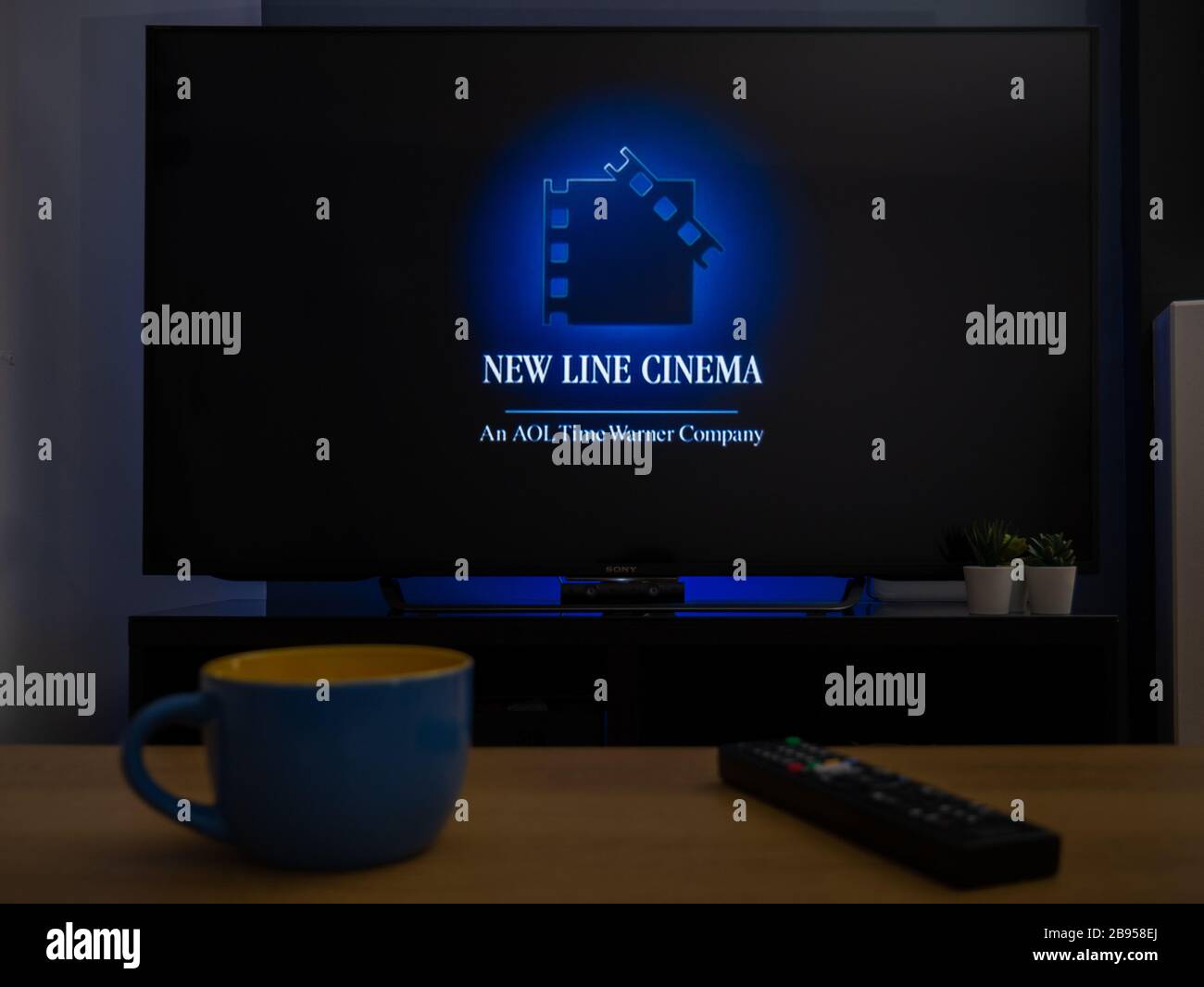 Nuova linea cinema immagini e fotografie stock ad alta risoluzione - Alamy