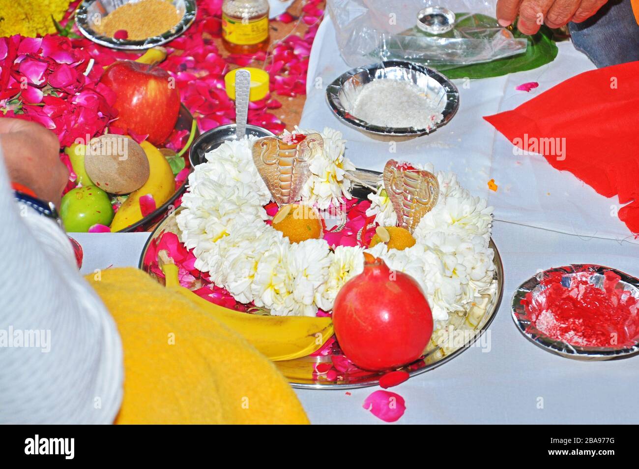 Indian rituals immagini e fotografie stock ad alta risoluzione - Alamy