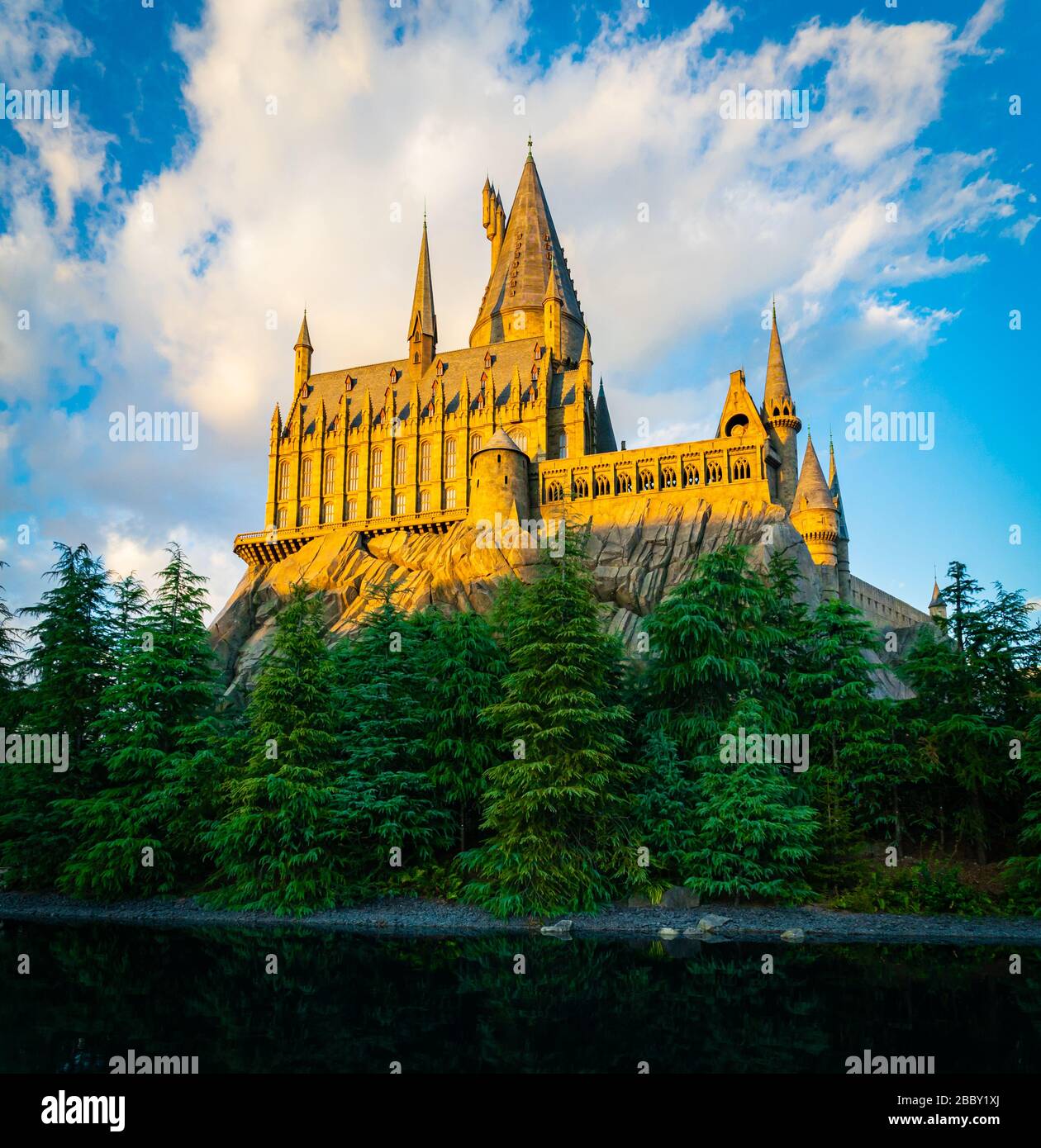Scuola del castello di Hogwarts nel film di tema di Harry Potter agli ...