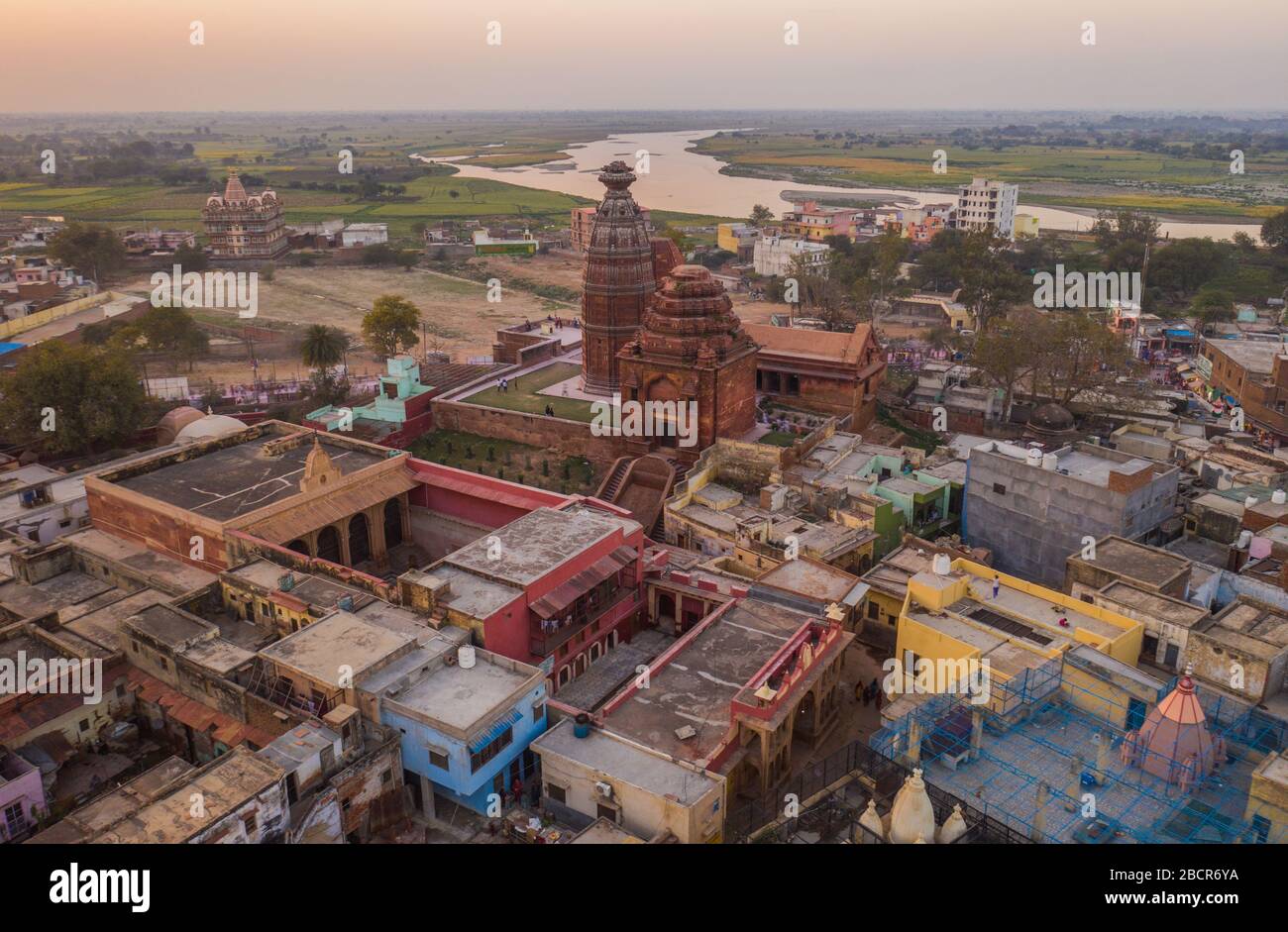 Vrindavan india immagini e fotografie stock ad alta risoluzione - Alamy