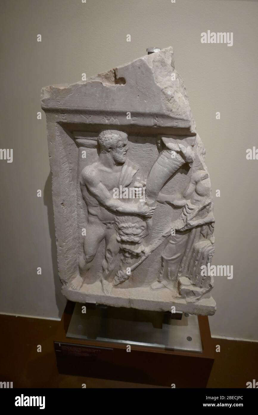 Museo archeologico di tebe, grecia immagini e fotografie stock ad alta ...