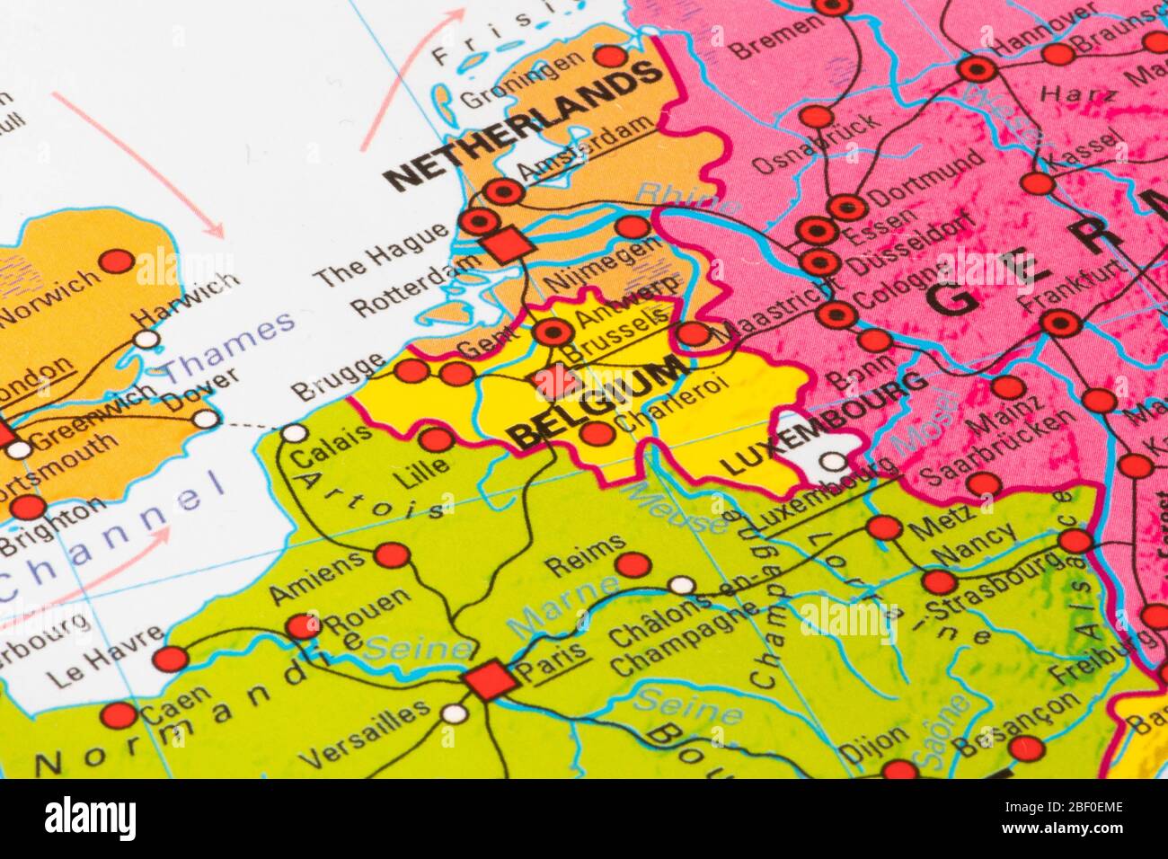 Belgio mappa politica immagini e fotografie stock ad alta risoluzione ...