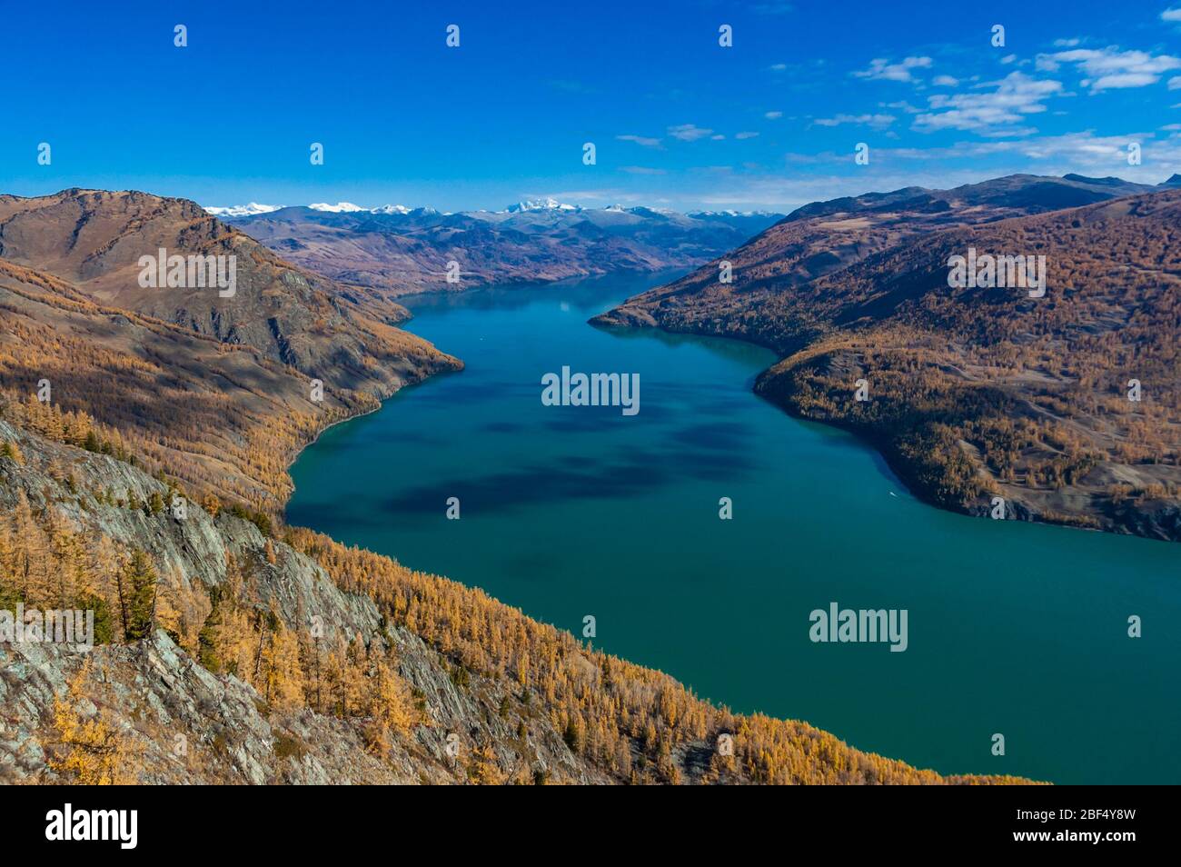 Riserva naturale del lago di kanas immagini e fotografie stock ad alta risoluzione - Alamy