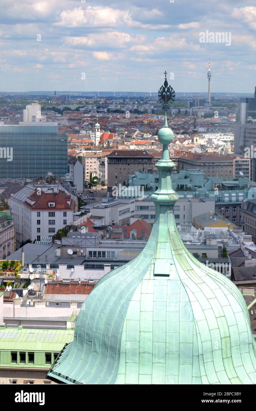 Vienna panoramica verticale immagini e fotografie stock ad alta ...