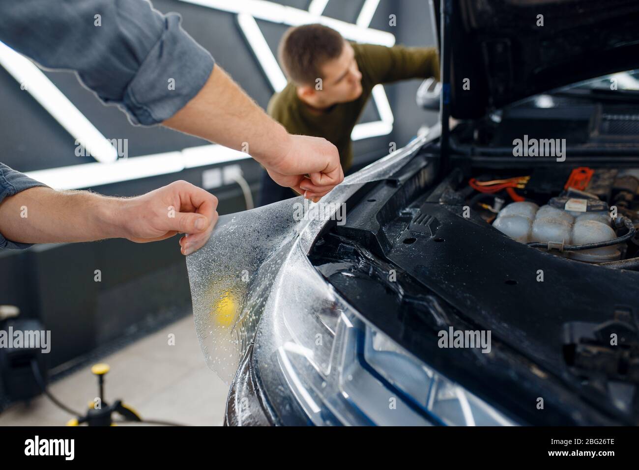 Parafango auto immagini e fotografie stock ad alta risoluzione - Alamy