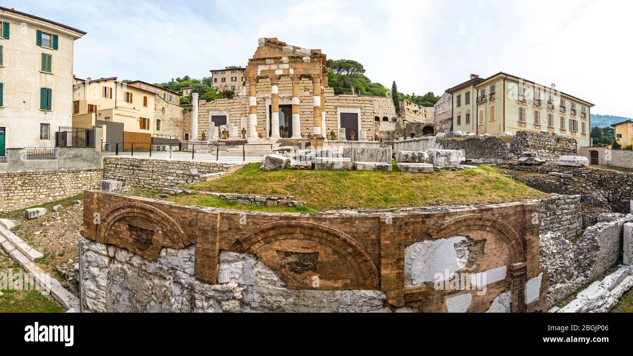 Tempio della triade capitolina a brescia immagini e fotografie stock ad ...